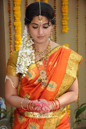 indfashionare | Traditions